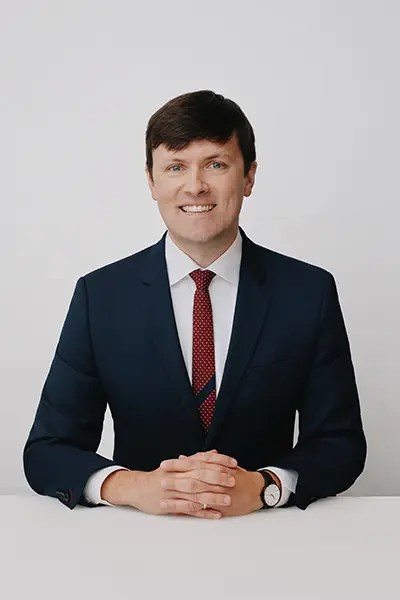 Michael Currie | Lax O'Sullivan Lisus Gottlieb